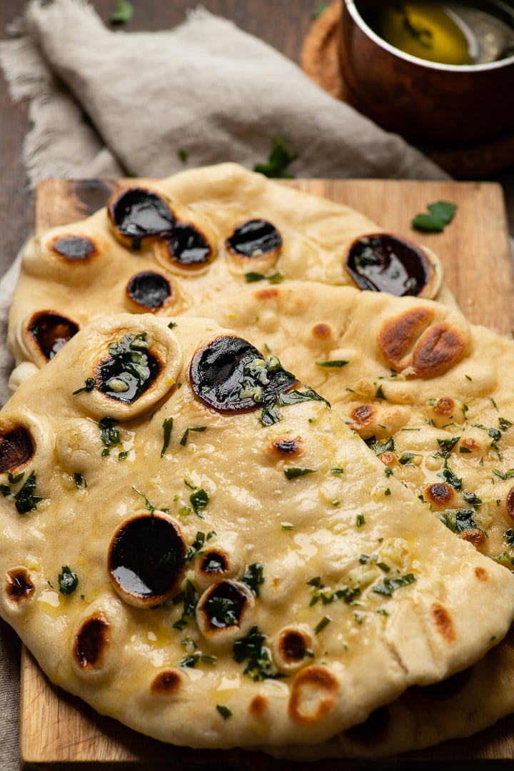 Indisches Naan Brot Rezept aus der Pfanne mit 7 Zutaten