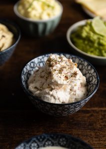 9 Dips zu Raclette & Fondue aus 11 Zutaten